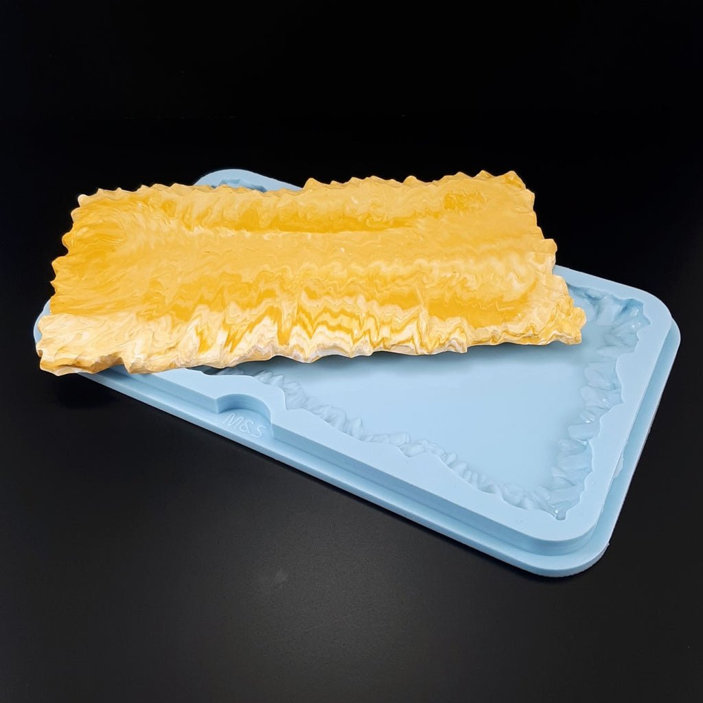 Rough & Tough Rectangular tray (L) | Molds and Shapes