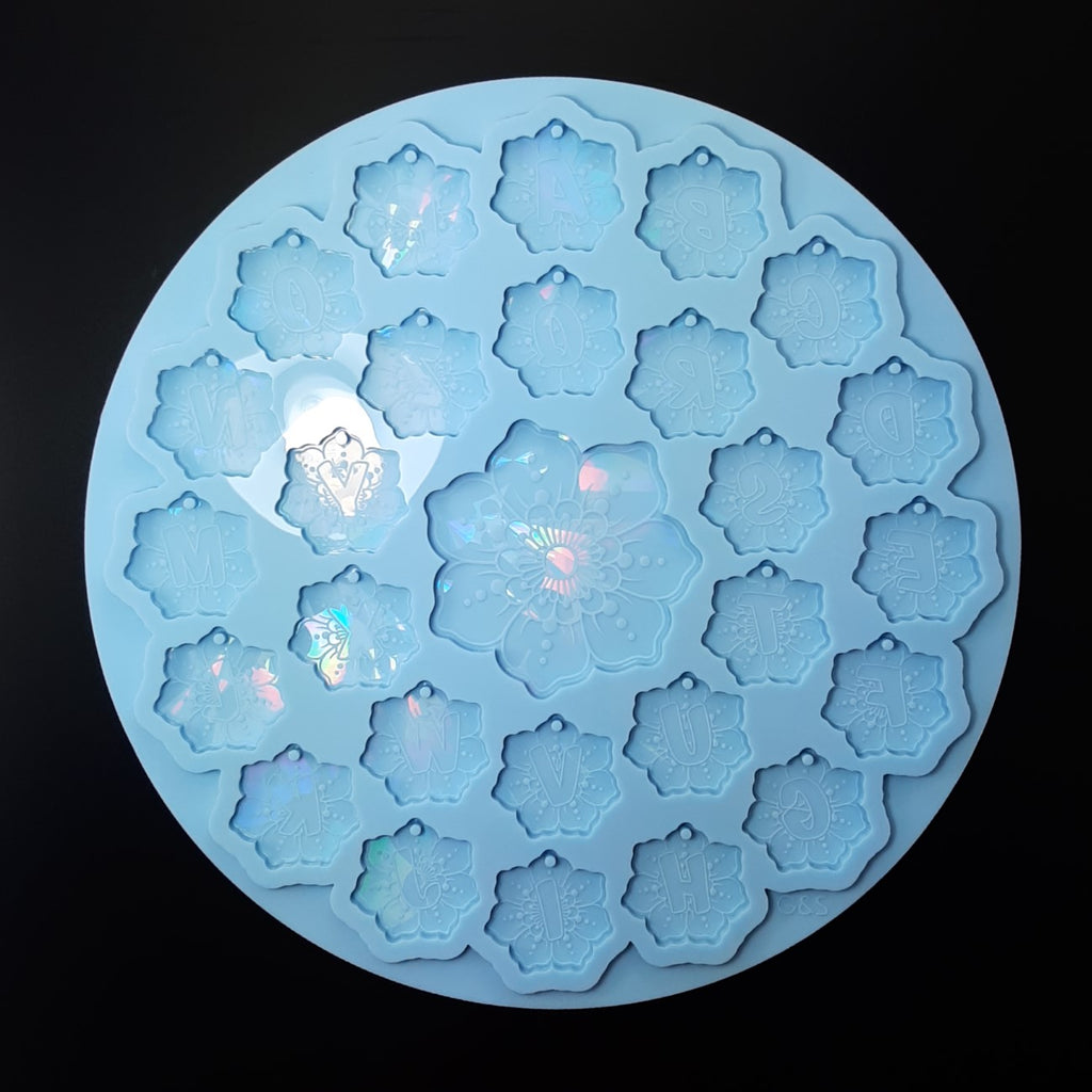 Decorative Holographic Letter tags - A to Z in 1 mold! | Molds and Shapes